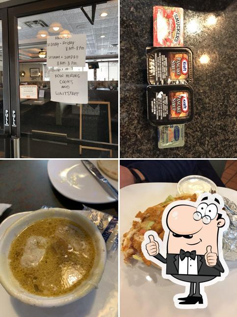 Col's Family Restaurant, Royal Oak, 14 Mile Rd in Royal Oak ...