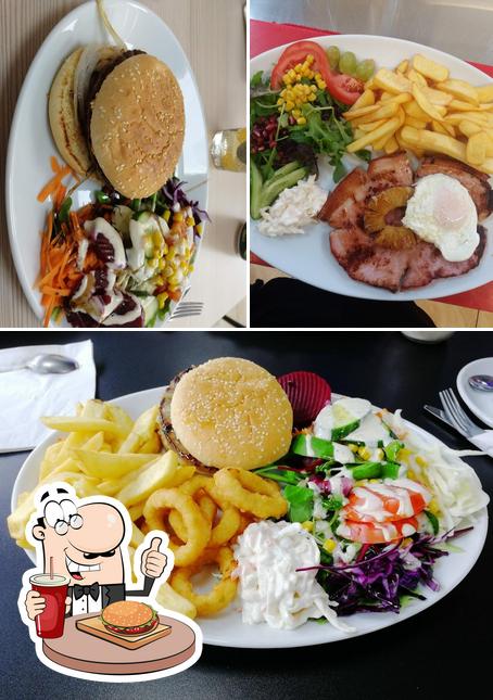 Pop in cafe, 2 Canon St in Aberdare - Restaurant reviews