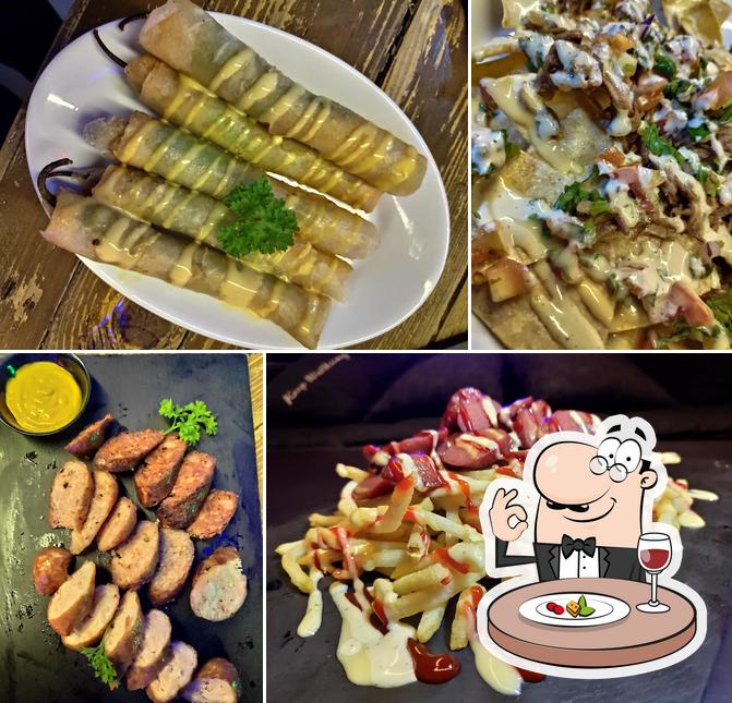 LUXXE Bar & Cocktail Lounge, Makati - Restaurant menu, prices and reviews