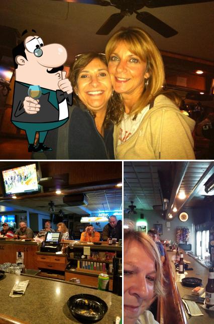Bar None Lounge in Aliquippa - Restaurant reviews
