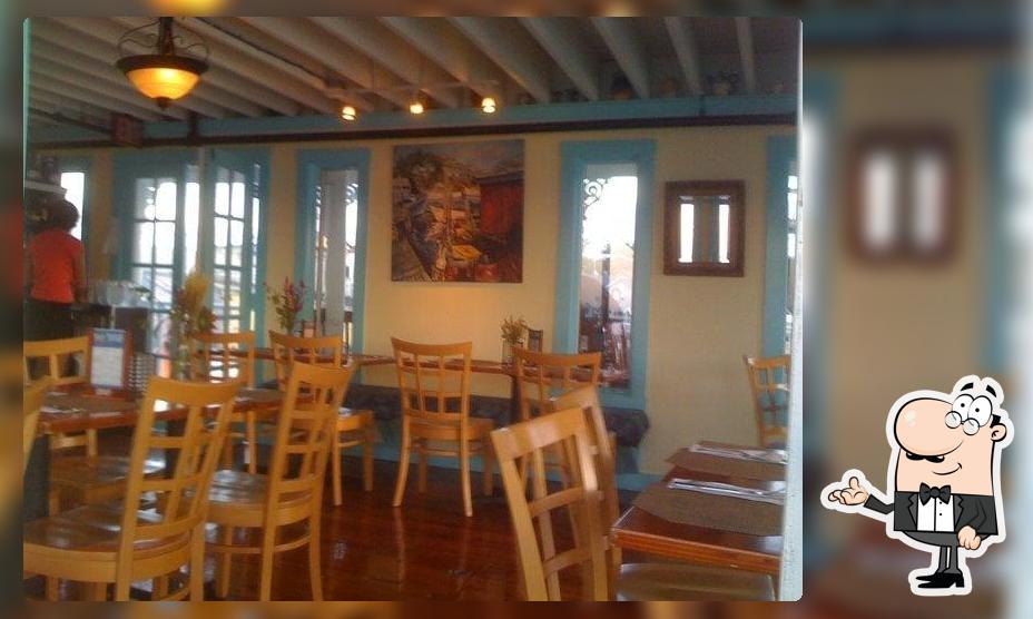 Ship Wreck Restaurant in Oak Bluffs