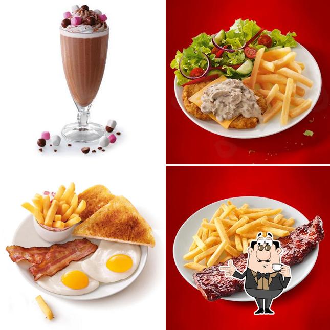 Wimpy restaurant, Wolmaransstad, Engen Anzip Convenience Centre ...