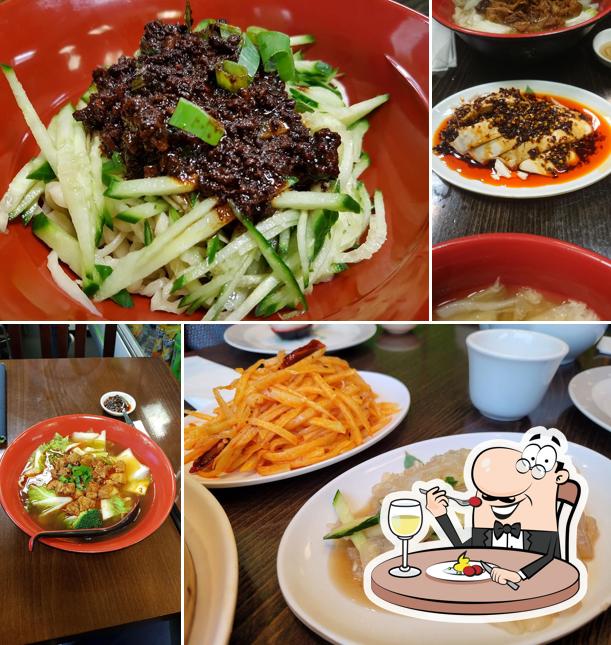 Noodles Plus + 八方小厨 in Cambridge - Restaurant menu and reviews