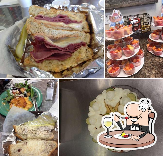 Taylor Center Deli, Corpus Christi - Restaurant menu, prices and reviews