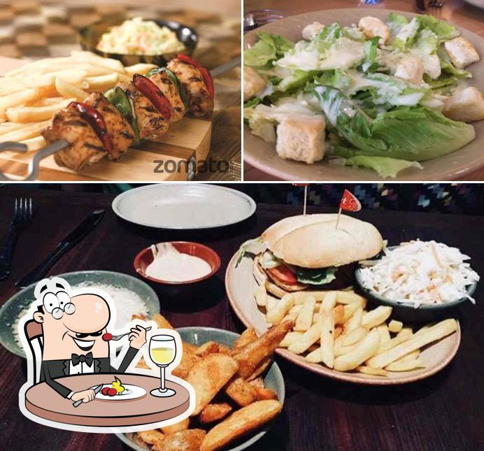 Nando's City Center Mirdif restaurant, Dubai, Sheikh Mohammed Bin Zayed ...