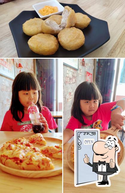 I'm Pizza ( ไอแอมพิซซ่า), Nong Phai - Restaurant menu, prices and reviews