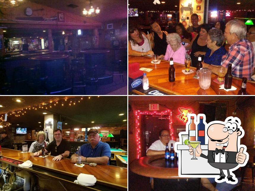 Silver Pony Bar & Grill, Phoenix - Restaurant menu, prices and reviews