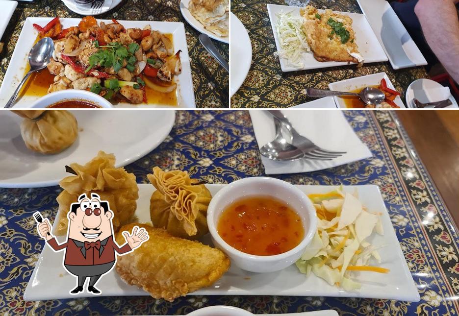 Joop Thai Restaurant in Centennial Park - Thai restaurant menu and reviews