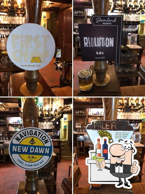 Pub y bar Lions Of Bledlow, Princes Risborough - Opiniones del restaurante