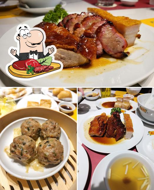 Tasty Congee & Noodle Wantun Shop @ ICONSIAM, Bangkok, Charoen Nakhon ...