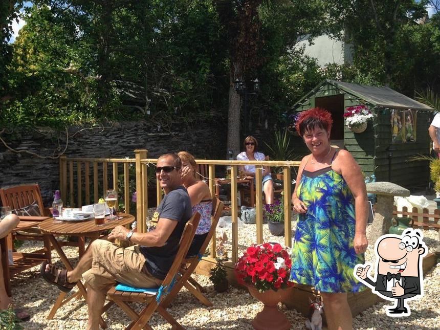 The Two Bridges in Saltash - Restaurant reviews