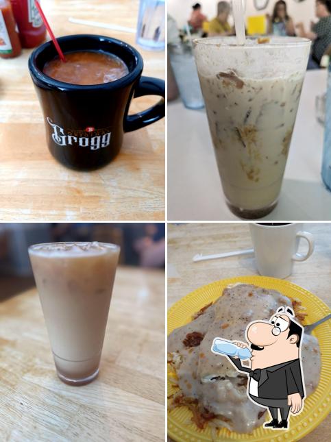 The Blue Berry Café Bellbrook in Bellbrook - Restaurant menu and reviews