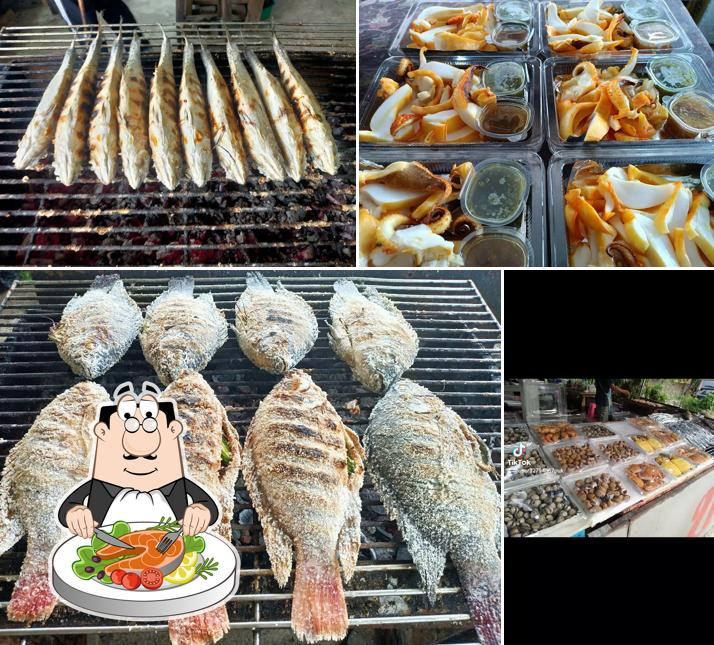 ซีฟู้ดปลาเผากระทุ่มแบน, Talad Krathum Baen - Restaurant menu, prices ...