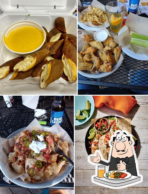 Hooters, Melbourne - Restaurant menu, prices and reviews