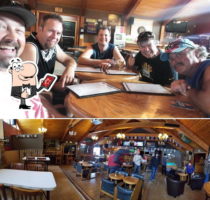 Silver Fox Pub, Sparwood - Restaurant menu, prices and reviews