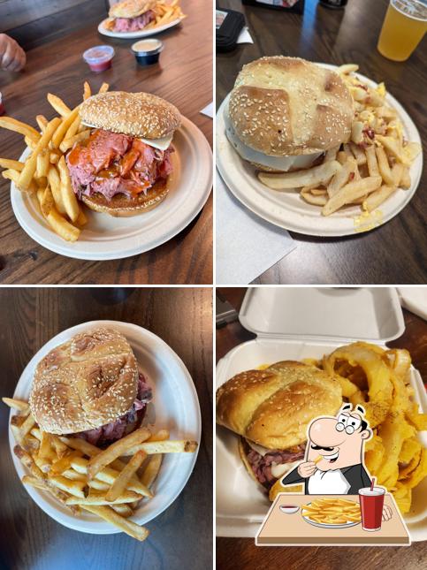 Kelly's Roast Beef Naples, Bonita Springs - Restaurant menu, prices and ...