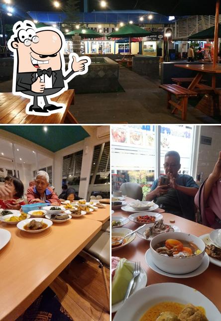 Restoran Simpang Raya km 166A restaurant, Surawangi - Restaurant reviews