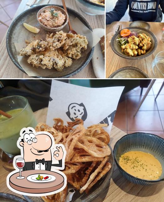 ILZA JAPANESE CAFE NUNAWADING, Vermont - Restaurant menu, prices and ...