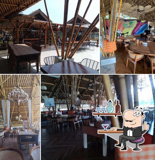 Saung Rindu Alam, Akarena, Makassar restaurant, Makassar - Restaurant ...