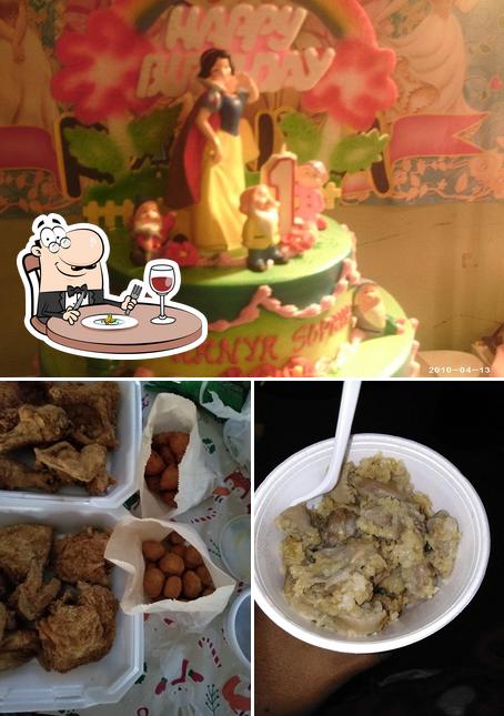 Family's Fried Chicken in Ypsilanti - Restaurant menu and reviews