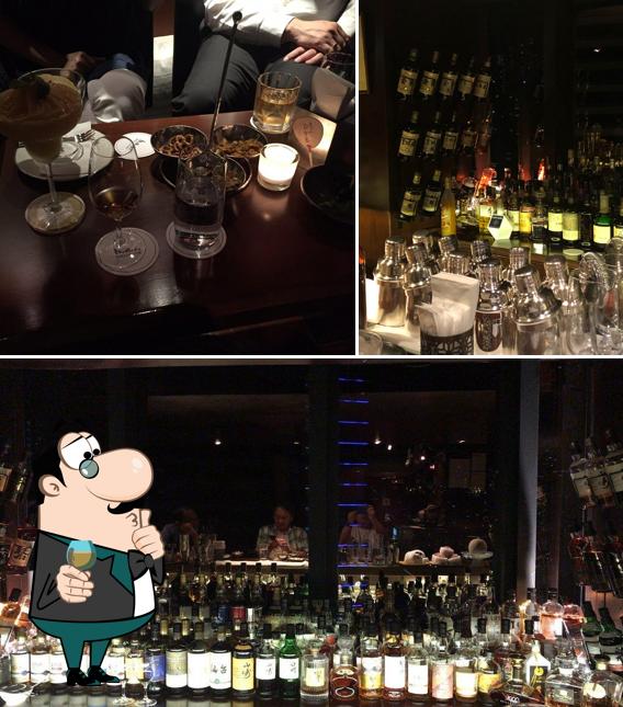 Executive Bar, Hong Kong - Restaurant reviews
