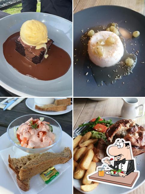 The Square & Compasses, Fairstead - Restaurant menu, prices and reviews