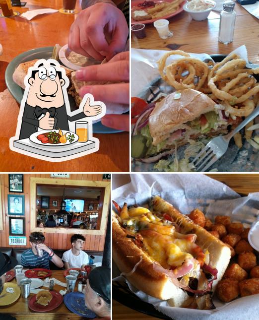 Mullets Restaurant in Des Moines - Restaurant menu and reviews