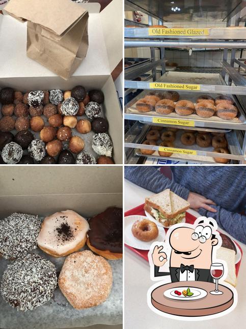 The Donut Mill, 123 Leva Ave in Red Deer - Restaurant menu and reviews