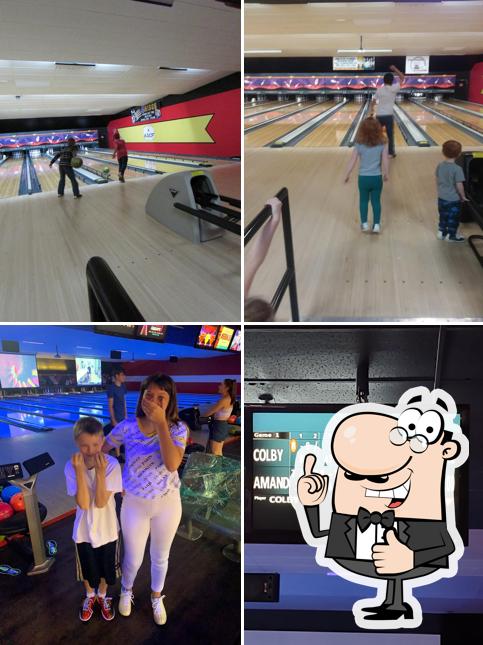 AMF Stardust Lanes in Grove City - Restaurant menu and reviews