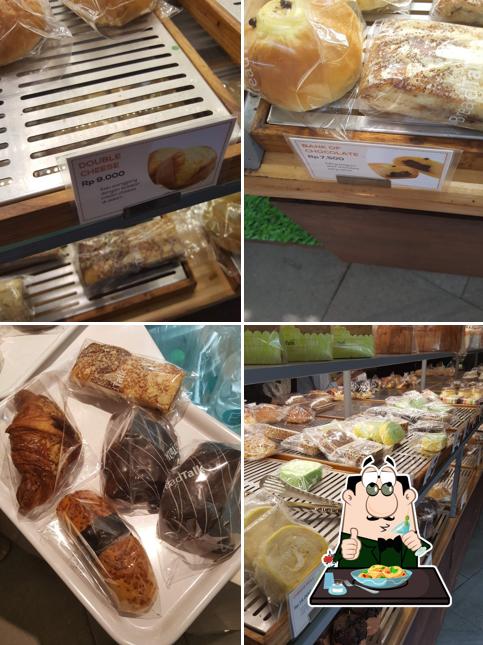Breadtalk, Central Jakarta, Plaza Attrium Senen - Restaurant menu and ...