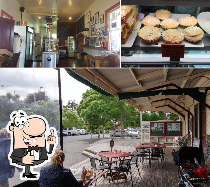 Swanson Station Cafe in Auckland - Restaurant menu and reviews