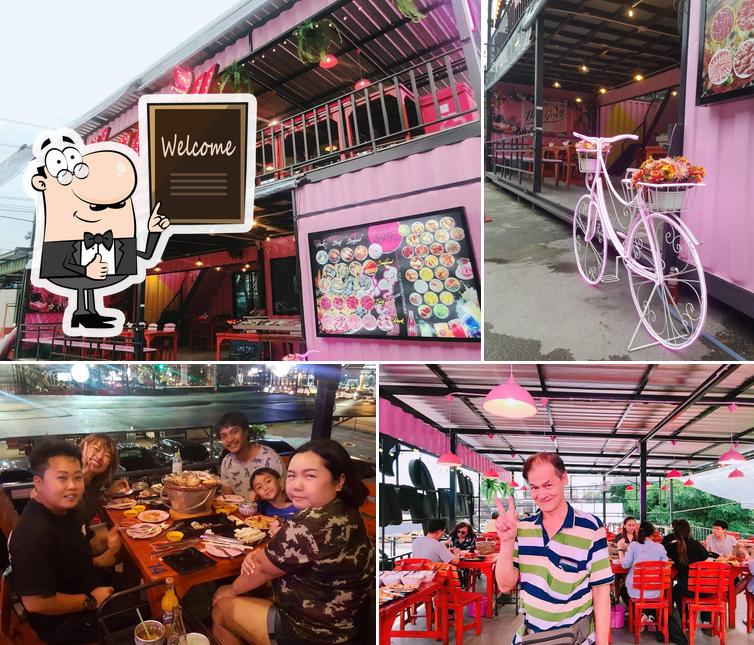 Hug Grill restaurant, Bangkok, 51 Srinagarindra Rd