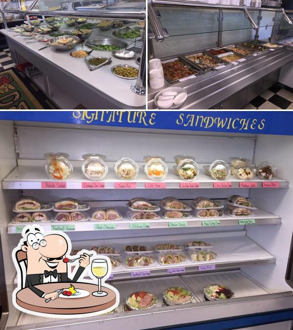 Breaktime Deli in Hauppauge - Restaurant reviews