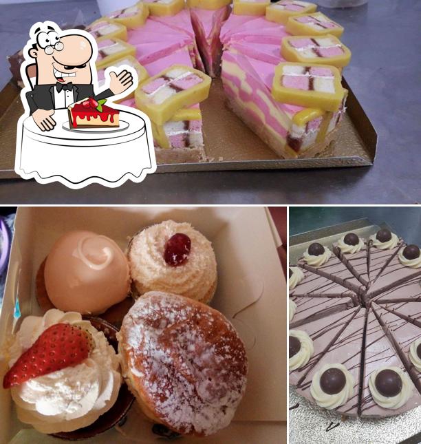 Lee's family bakers in South Shields - Restaurant reviews