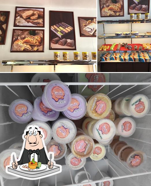 Mike-len Bakeshop, Limay - Restaurant menu, prices and reviews