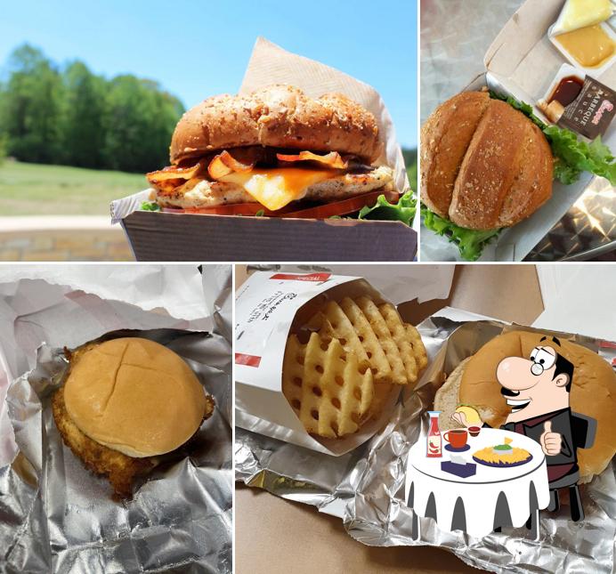 Top 20 fast food in Charlotte, september 2025 - Restaurant Guru