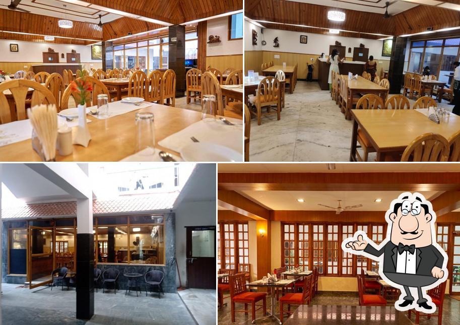 The Golden Palate ( Pure Vegetarian Restaurant ) - Hotel Mamallaa ...