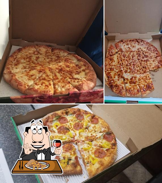 Marco's Pizza, 3032 Ansborough Ave in Waterloo - Restaurant menu and ...