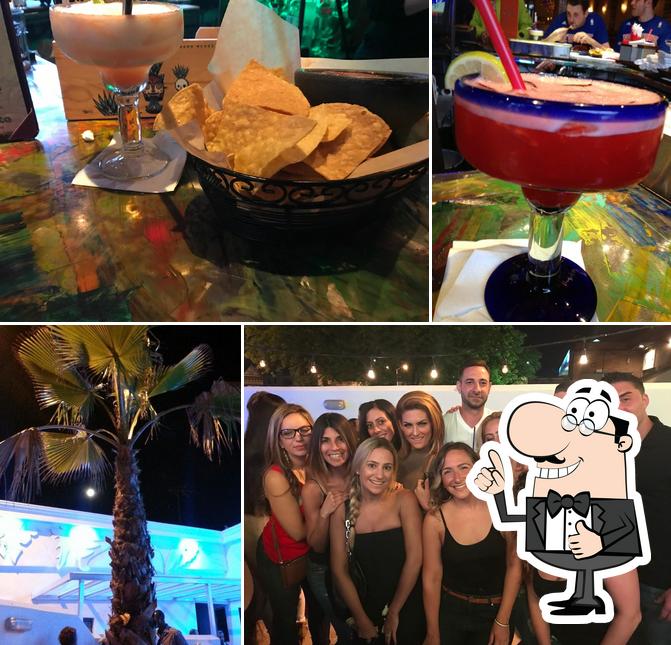 Cabo RVC, 3A N Park Ave in Rockville Centre - Restaurant menu and reviews