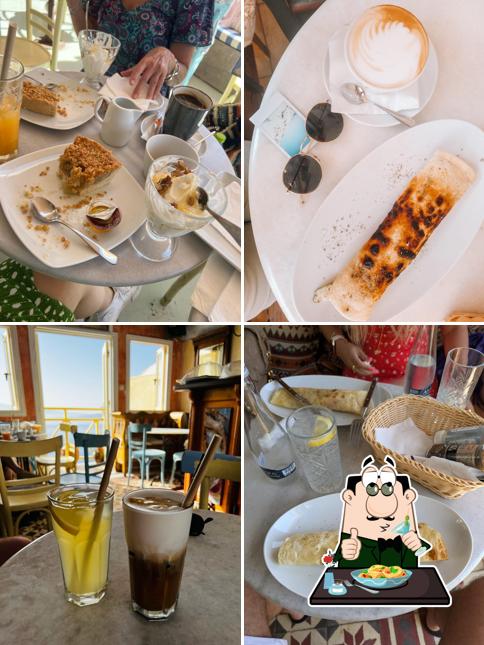 Meteor Cafe, Oia - Restaurant menu, prices and reviews