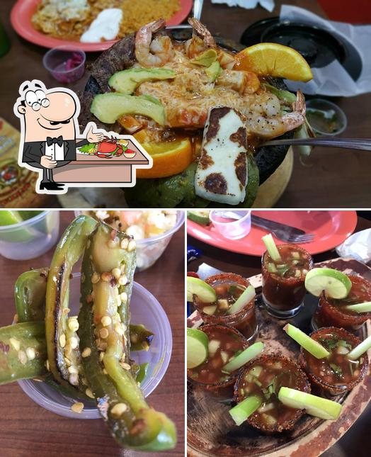 Mariscos y Taqueria El Capitan in Modesto - Restaurant menu and reviews