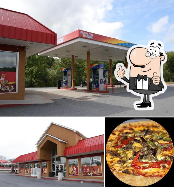 Onvo Express - East Stroudsburg in USA - Restaurant menu and reviews