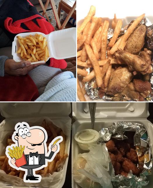The Chicken Box lounge & bar, Louisville - Restaurant menu, prices and ...