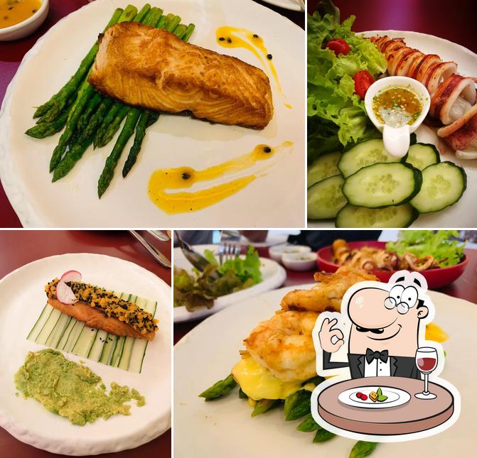 ปลูกรัก Pretty Healthy restaurant, Bangkok - Restaurant menu and reviews