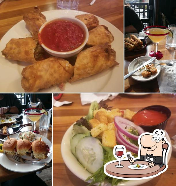 Dukes Bar & Grille, Mechanicsburg - Restaurant menu, prices and reviews