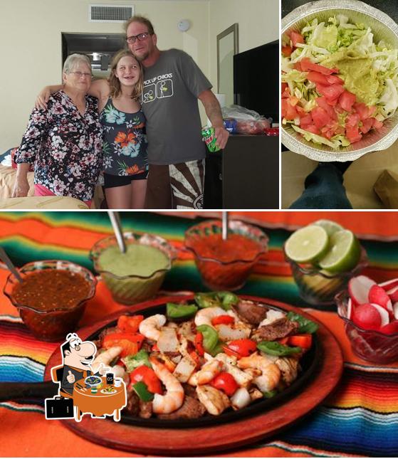 Los Dos Charros Mexican Restaurant, Huntingburg - Restaurant menu ...