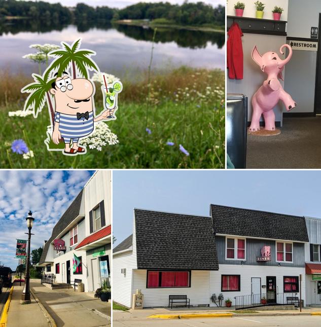 Pink Elephant Diner in Hart - Restaurant menu and reviews