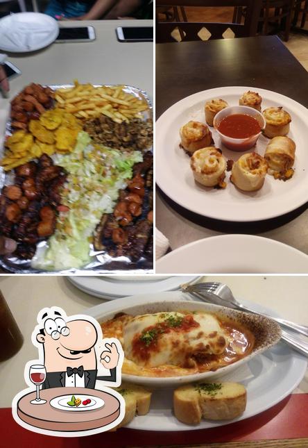 Pizzarelli Ozama restaurant, Santo Domingo, Av. Venezuela 57 ...