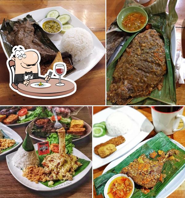 Bebek Asap Balcon restaurant, Bandung, Jl. Lodaya No.19 - Restaurant ...