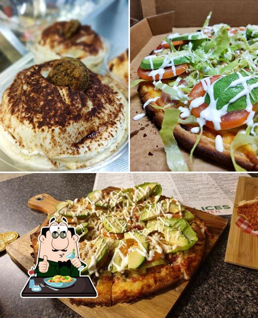 Eight Slices Italian Kitchen in Tapping - Restaurant menu and reviews